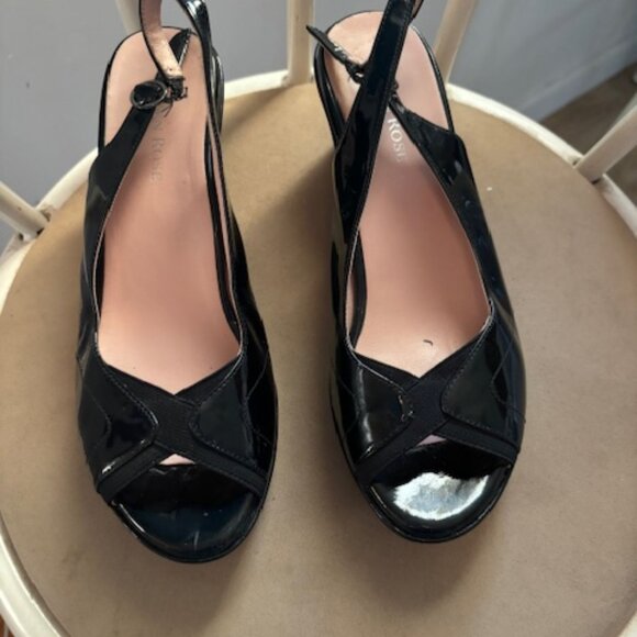 Taryn Rose | Shoes | Womans Taryn Rose Open Toe Patent Leatehr Shoes ...